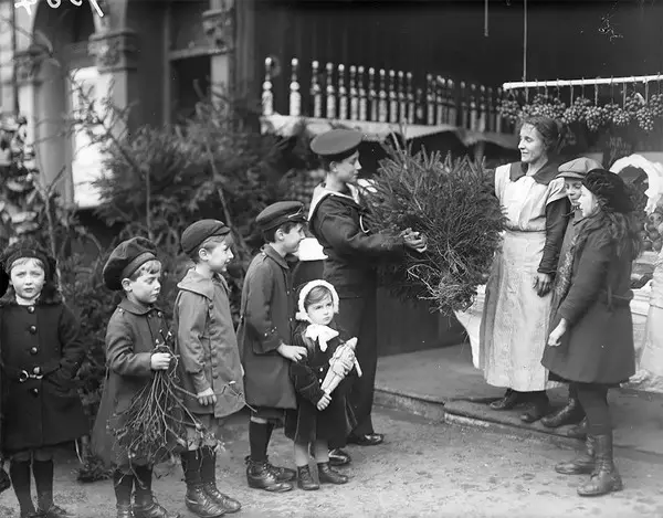 Vintage i Cryp Boże Narodzenie: Zdjęcia 1895-1930 34950_18