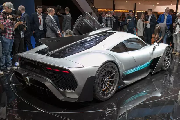 Imagem №2 - No Will mil Mercedes-AMG Project One foi lançado