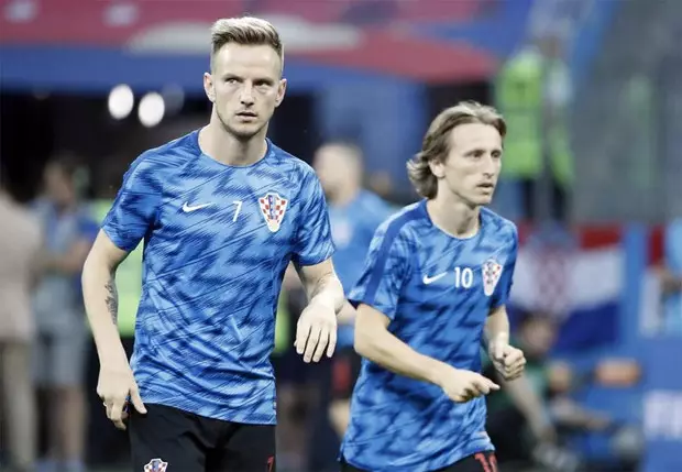 Foto Nomor 1 - tetapi Modrich tidak ingin mengambil sepakbola! Mengapa tim nasional Kroasia sangat keren