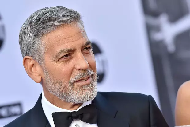 UGeorge Clooney waba yeyona qonga elihlawulelweyo elihlawulelweyo, ngaphandle kokuqaqambisa kuyo nayiphi na imuvi ukusukela ngo-2016! Kodwa kanjani?