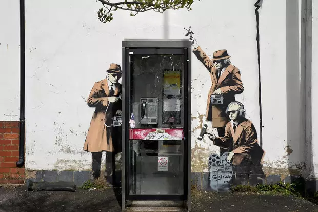 Resim №1 - Moskova'da, bir iş bandı sergisi var. Ve Banksy'nin kendisi farkında değildi