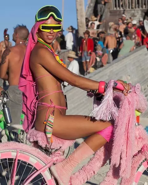 Os participantes máis fermosos do Festival de Burning Man 2018 43208_8