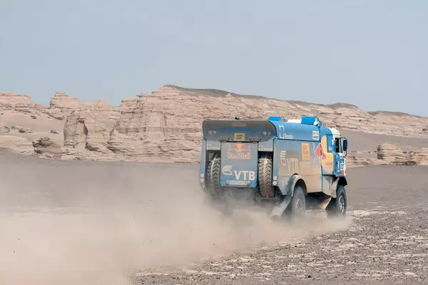 В печенето и обратно: опитвайки се да проверите дали можете да направите Toyota Land Cruiser 48330_58