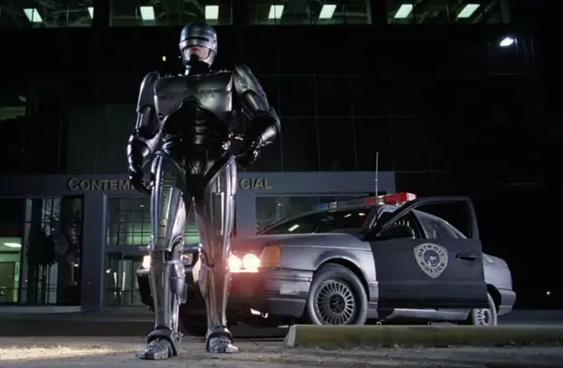 Foto №2 - På väg till Robocop: Ford patenterade en autonom polisbil