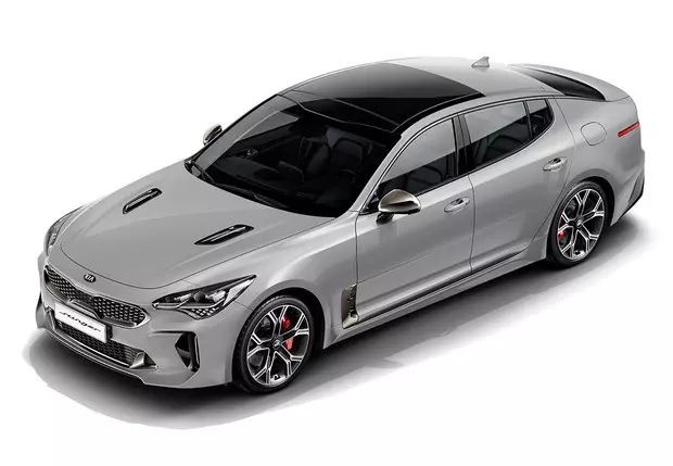 Argazkia №1 - Kia Stinger - Gehiegi aldatzen den autoa dena geldirik dagoela iruditzeko