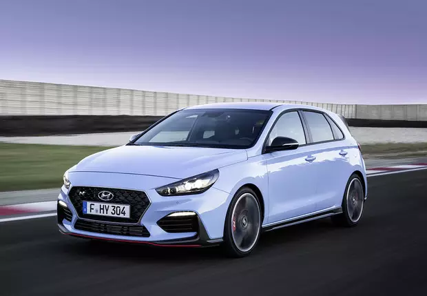 Photo №1 - va Xo'sh, hazil! Hyundai xetback i30n ni taqdim etdi