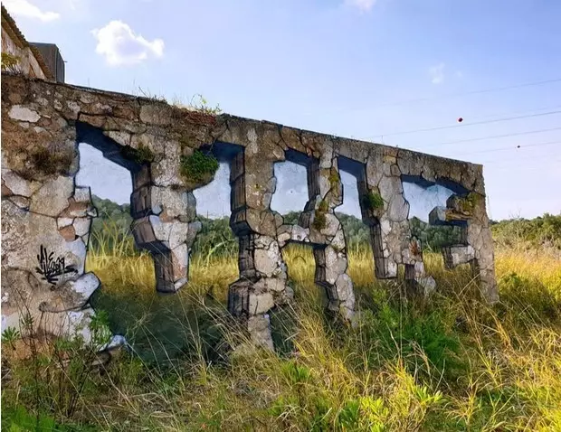 Fotoğraf №1 - Bu Sokak Sanatçısı "Breaks" Grafiti-Bells'li Duvarları (11 Fotoğraflar)