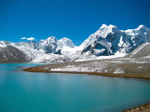 Statul Sikkim, care în mitologia indiană este considerată o grădină a lui Dumnezeu Indra