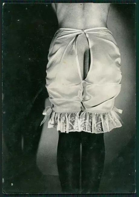 Foto №13 - Publicidad de la ropa interior fetichiana de la década de 1920