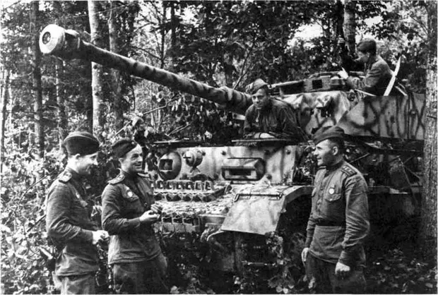 Foto número 7 - que o alemão é bom, então e o exército vermelho vai caber - Tanques Wehrmacht com estrelas vermelhas