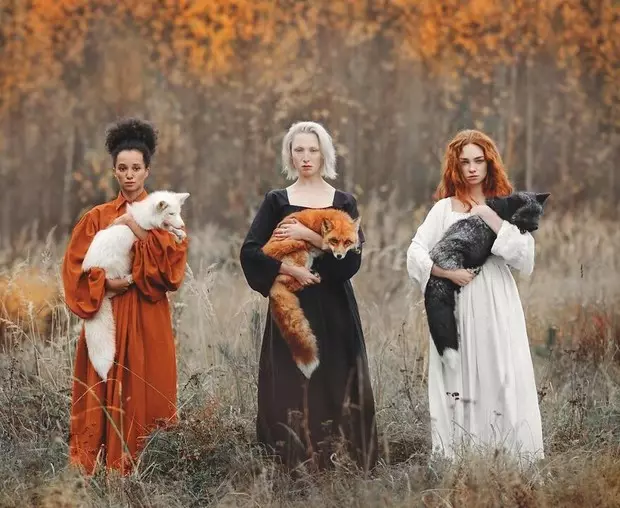 Photo №1 - La séance photo de l'hébergement de photos de Moscou sur l'amitié des belles filles et des animaux sauvages est devenu un viral (galerie)