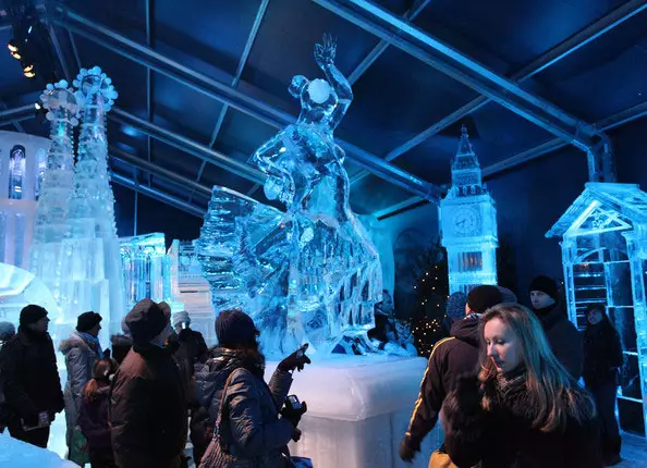 Pista sa Ice Sculpture sa Brugge 66730_1