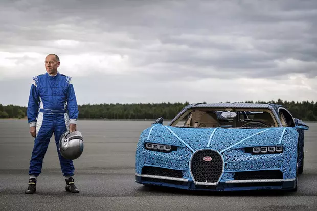 Zdjęcie №3 - milion Szczegóły i dziesięć miesięcy: Jak zebrać Bugatti Chiron z kostek Lego