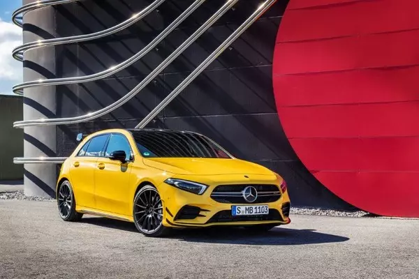 Mercedes-AMG A35: lepur me diell 69804_22