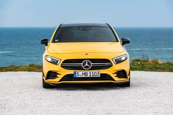 Mercedes-amg A35: Sunny Bunny 69804_28