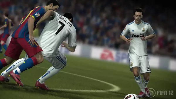 FIFA 12. 70263_5