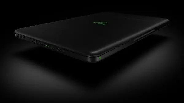 Razerblêd. 71002_2