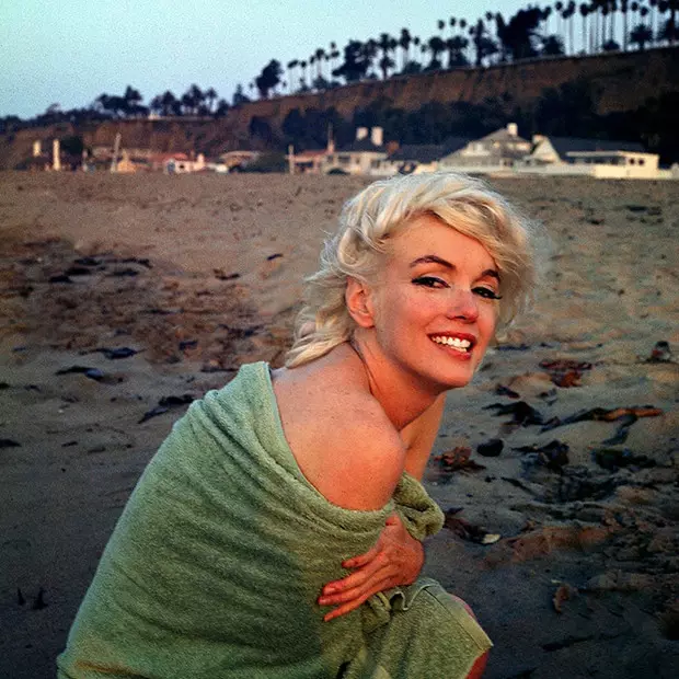 Billede №12 - Dagens pige: 20 rammer med Marilyn Monroe