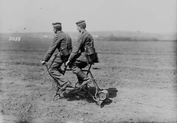 Foto №18 - História undienced de tropas de bicicleta