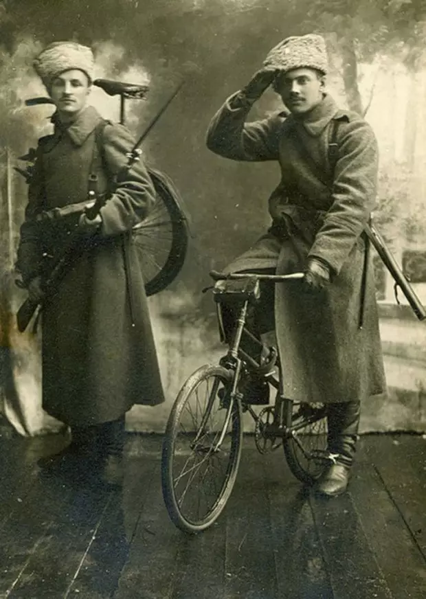 Foto №26 - Sejarah yang tidak terkawal dari pasukan basikal