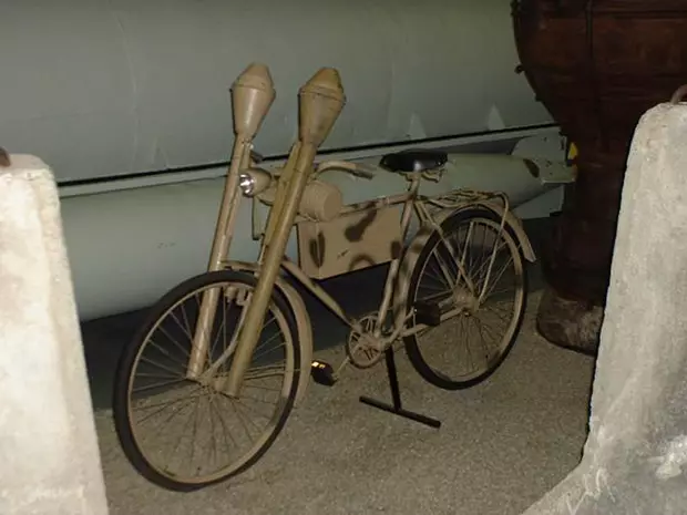 Фото №33 - Велосипед аскерлеринин өзгөрүлбөгөн тарыхы