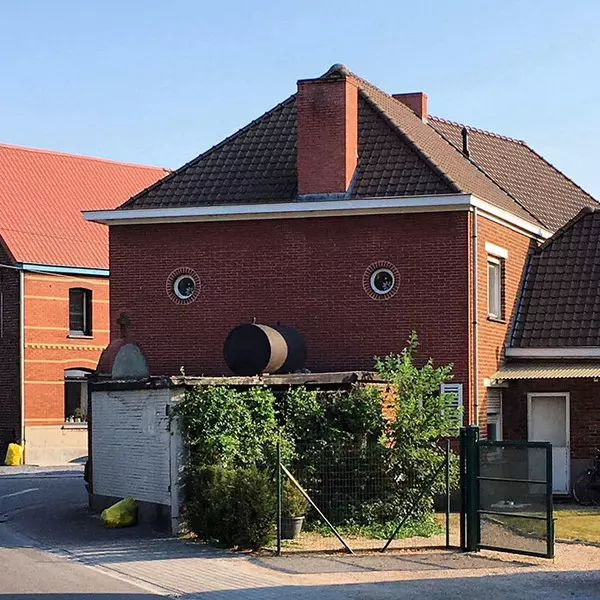 Hitta en vecka: Fotogalleri av de mest fula belgiska husen 77047_10