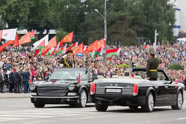 फोटो №2 - बेलारूसियों के पास एक प्रमुख कार कैसे है