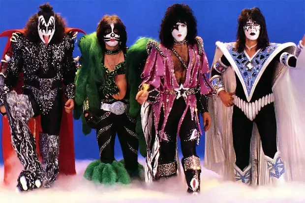 Foto Nûmer 1 - It ferhaal fan ien ferske: "Ik waard makke foar Lovin 'You", Kiss, 1979