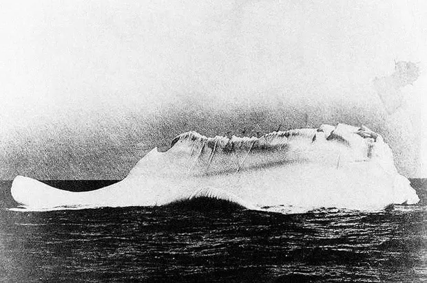 照片№2 - 据称的照片冰山自己，闷闷不乐“泰坦尼克号”