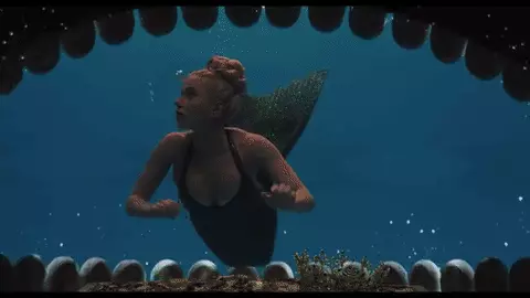 Gambar №1 - Pilihan gif panas dengan Scarlett Johansson untuk menghormati ulang tahun aktris!