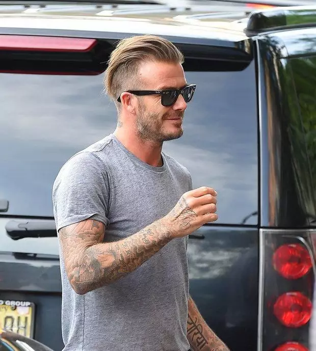 David Beckham en gafas oscuras