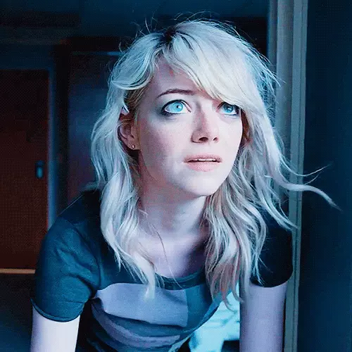 FOTO №13 - Fredag ​​Et udvalg af Sultry Gifs smilende og BigLaze Emma Stone